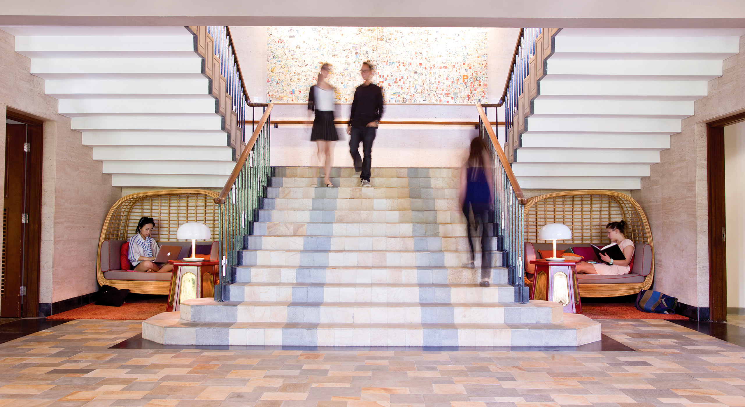 SCAD: The Architecture of a University | Publications